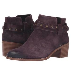 Clarks | Shoes | Clarks Somerset Ankle Booties Size 6 | Poshmark